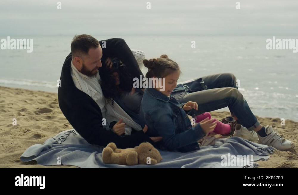 Family group hugging Stock Videos & Footage - HD and 4K Video Clips - Alamy