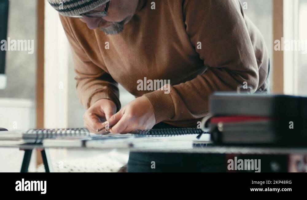 Table of distances Stock Videos & Footage - HD and 4K Video Clips - Alamy