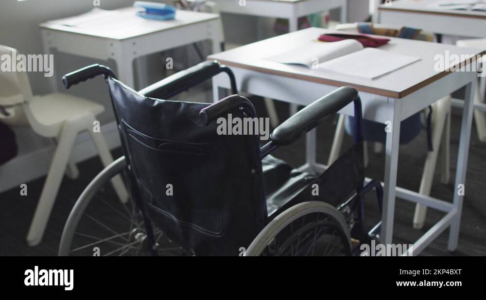 Handicap classroom Stock Videos & Footage - HD and 4K Video Clips - Alamy