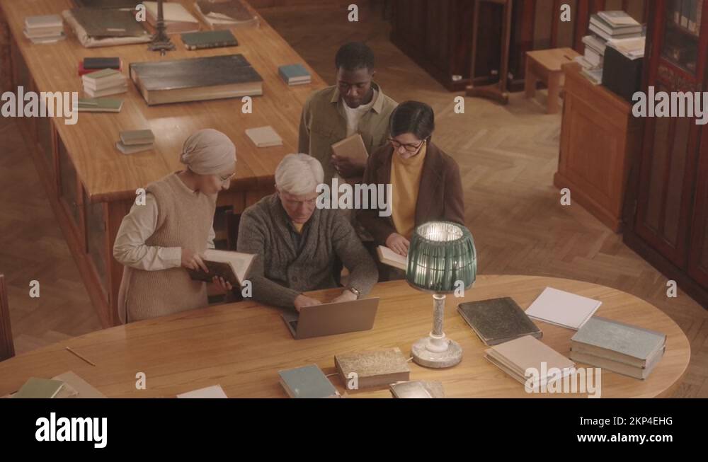 Senior three student Stock Videos & Footage - HD and 4K Video Clips - Alamy