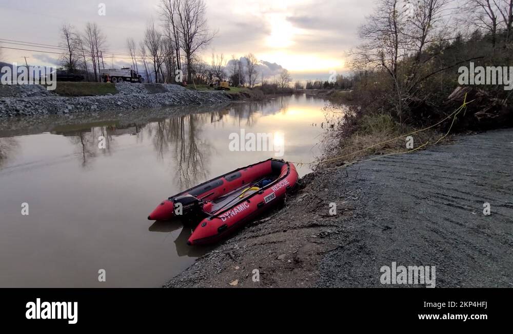 Raft hunting Stock Videos & Footage - HD and 4K Video Clips - Alamy