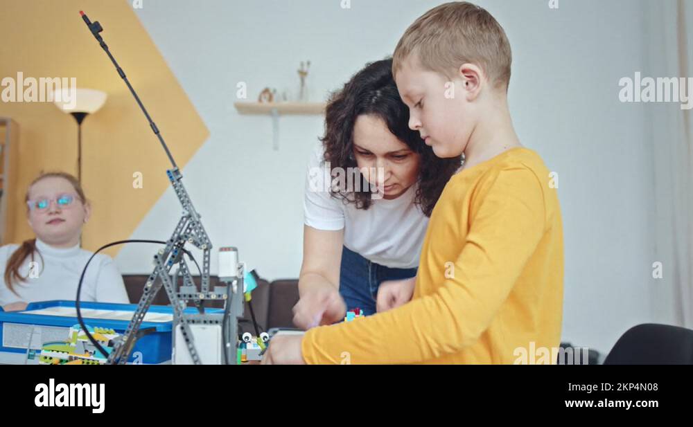 Family programming Stock Videos & Footage - HD and 4K Video Clips - Alamy