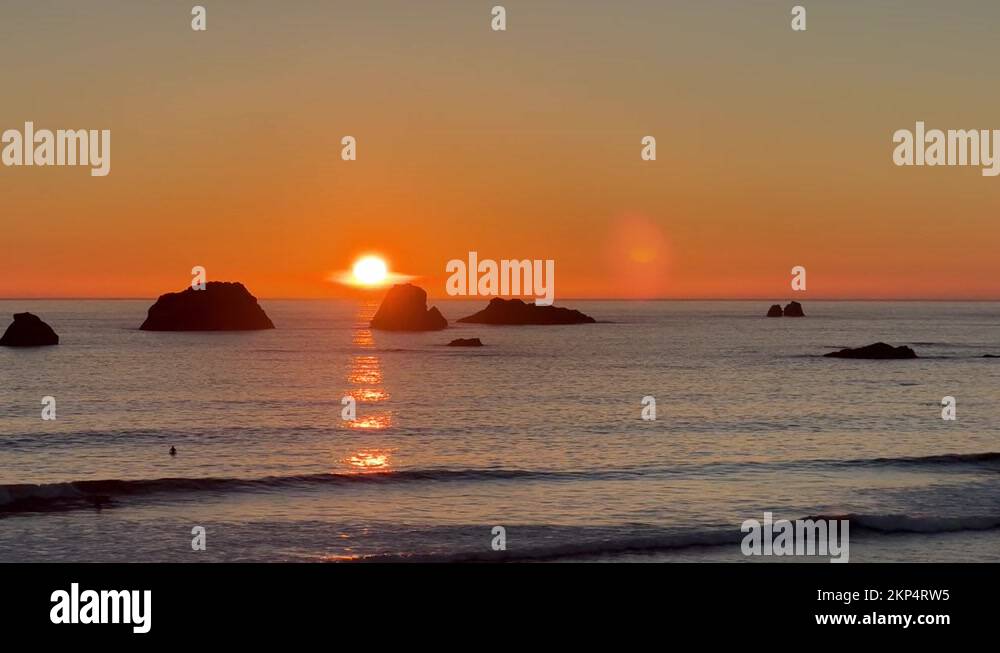 Ocean sunset sky cloudless Stock Videos & Footage - HD and 4K Video ...