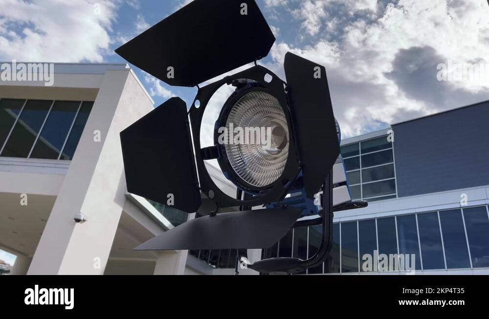 Hmi lights Stock Videos & Footage - HD and 4K Video Clips - Alamy