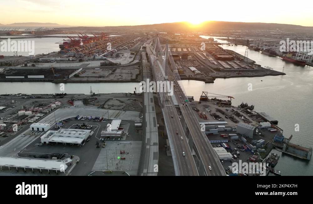 Containership in shipyard Stock Videos & Footage - HD and 4K Video ...