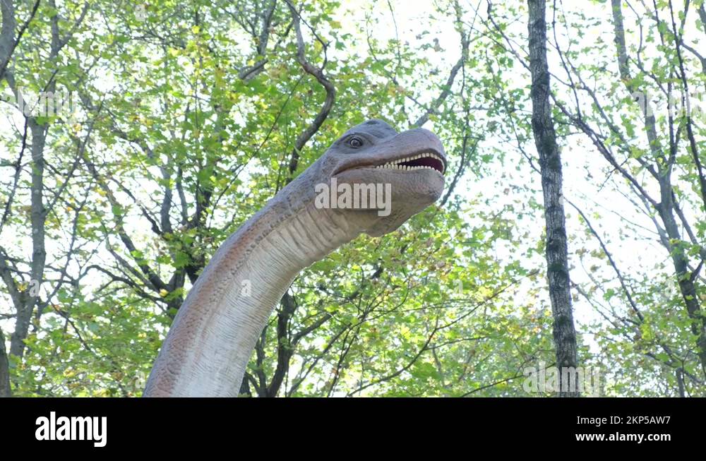 Moving models of dinosaurs, they are in the US amusement park. Jurassic ...