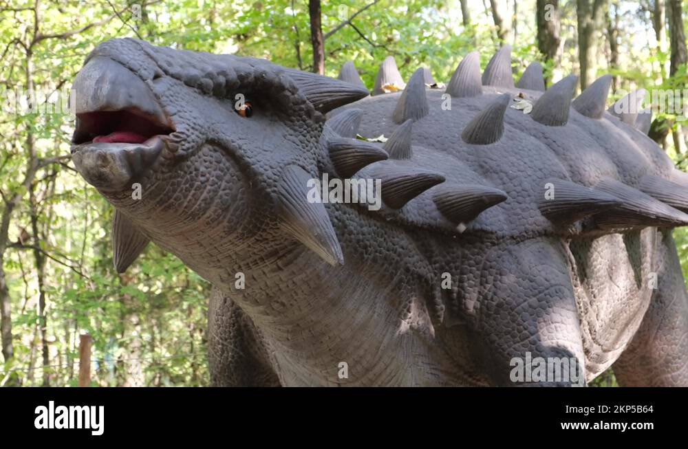 Moving models of dinosaurs, they are in the US amusement park. Jurassic ...