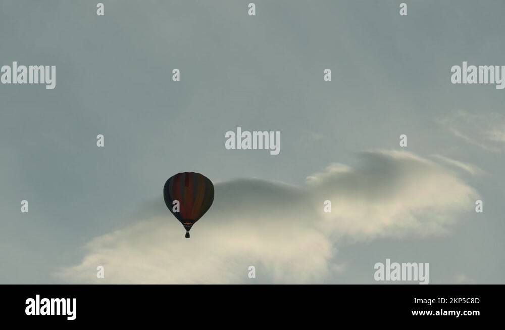Balloon flying up Stock Videos & Footage - HD and 4K Video Clips - Alamy
