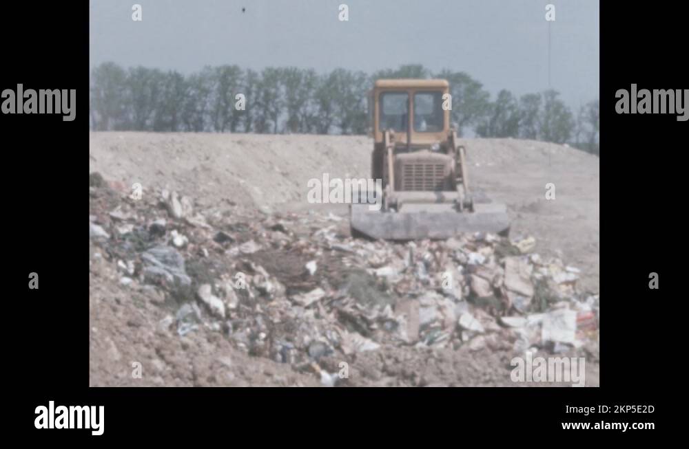 Jcb digger driver Stock Videos & Footage - HD and 4K Video Clips - Alamy