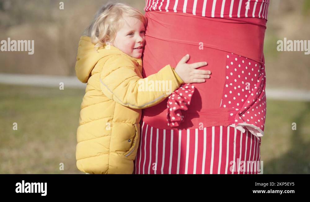 Kid hug tree Stock Videos & Footage - HD and 4K Video Clips - Alamy