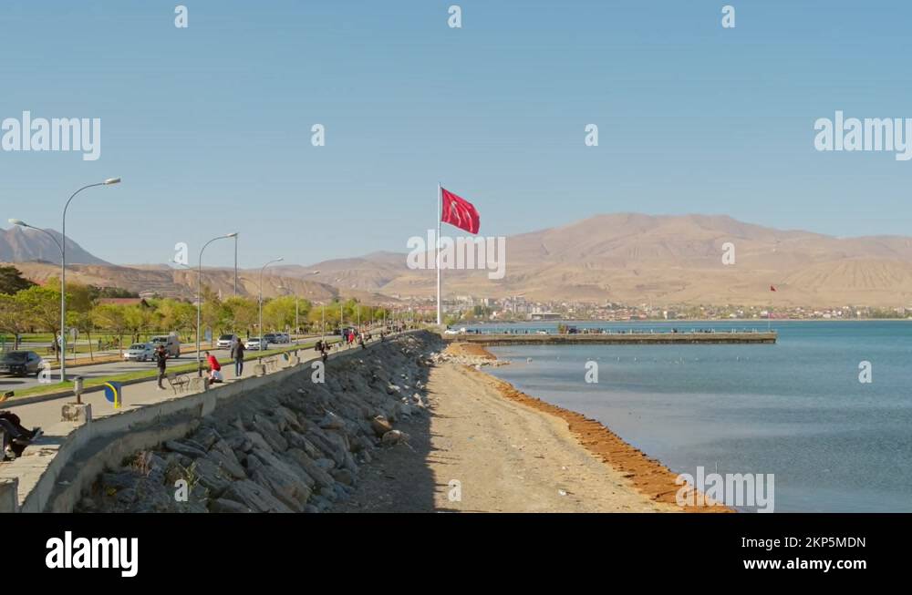 Van lake coast in Tatvan town in Eastern Turkey Stock Video Footage - Alamy