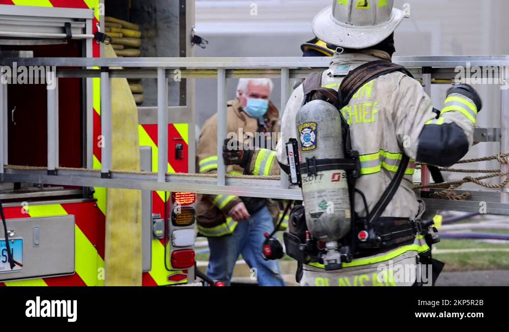 Evacuation ladder Stock Videos & Footage - HD and 4K Video Clips - Alamy