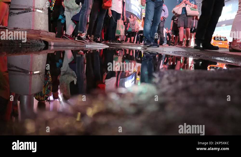 Times square in the rain Stock Videos & Footage - HD and 4K Video Clips ...