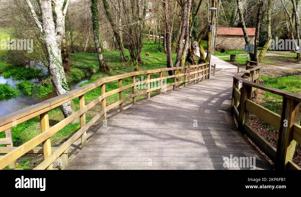 Curved promenade Stock Videos & Footage - HD and 4K Video Clips - Alamy