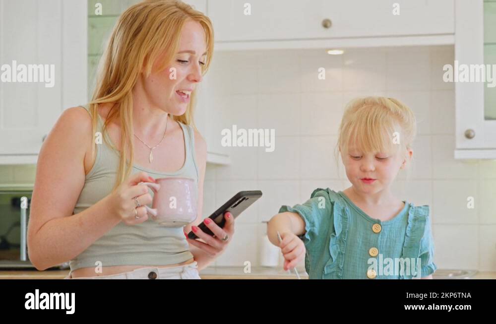 Girl kitchen counter Stock Videos & Footage - HD and 4K Video Clips - Alamy