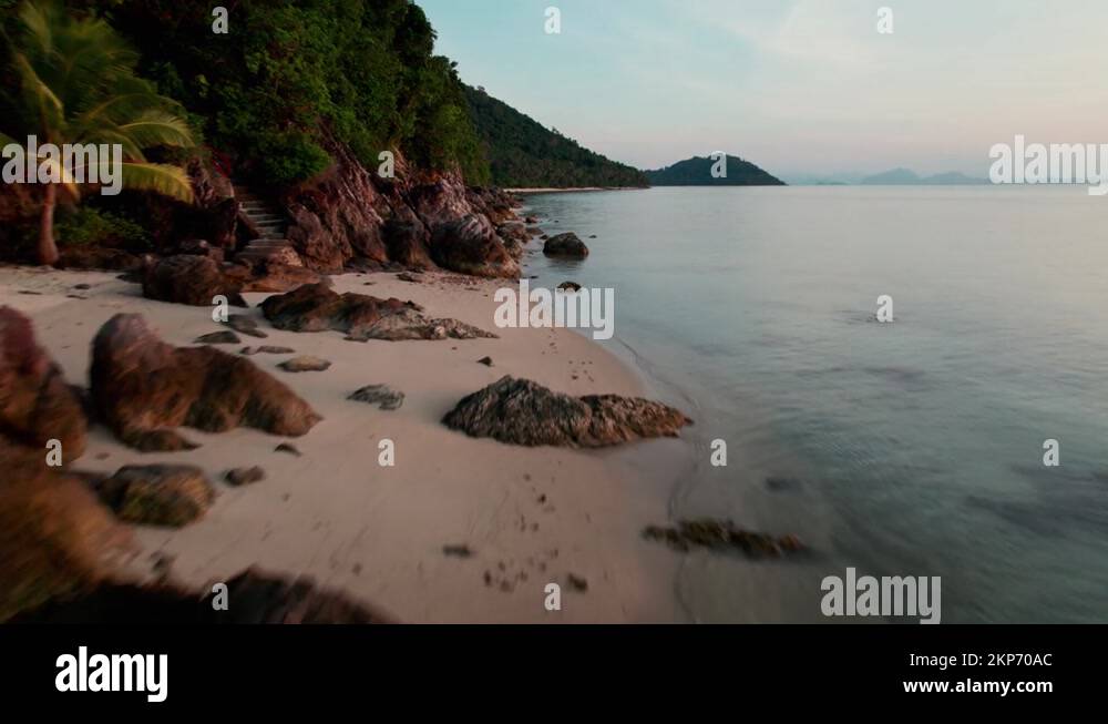 Beautiful exotic rocky shoreline in Lipa Noi, Koh Samui, Thailand Stock ...