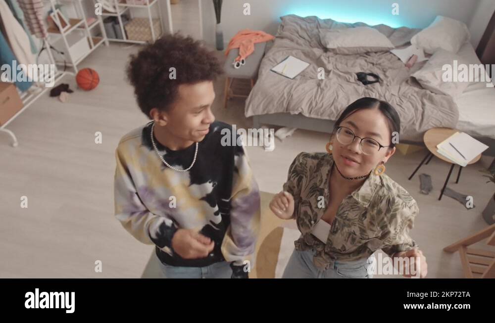 Zoomers Stock Videos & Footage - HD and 4K Video Clips - Alamy