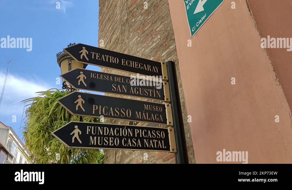 Tourist information and tourist destination signs Stock Videos ...