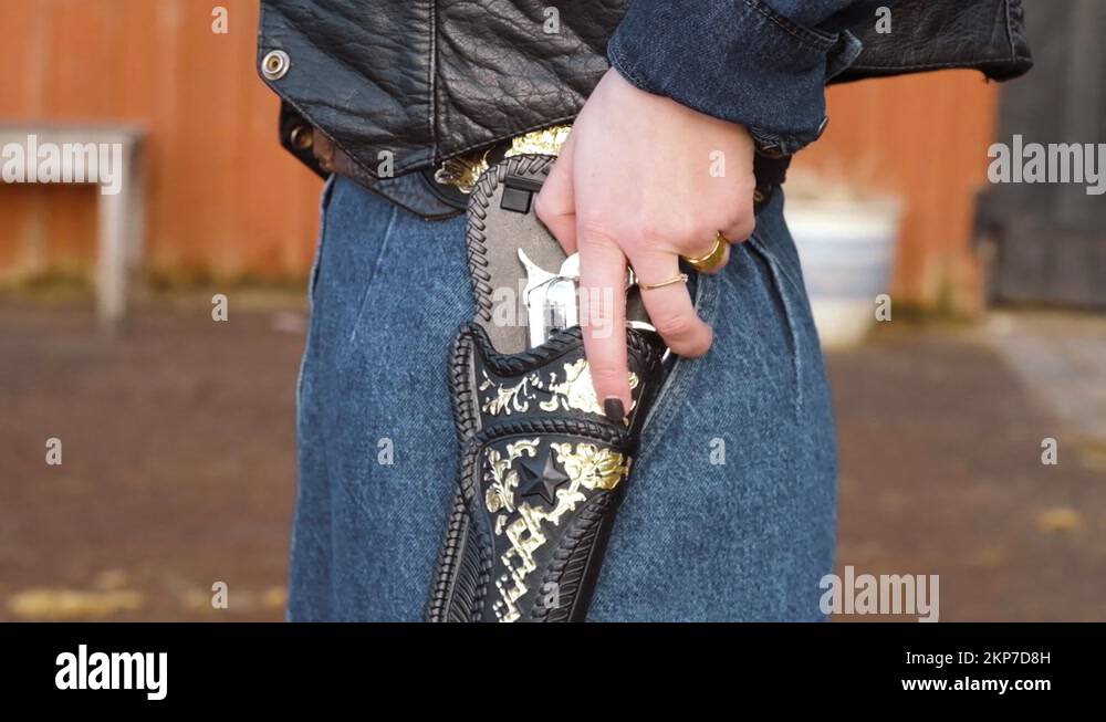 Cowgirl gun Stock Videos & Footage - HD and 4K Video Clips - Alamy