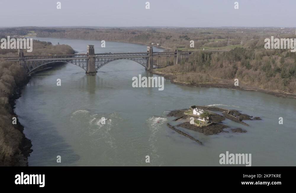 Britannia bridge railway Stock Videos & Footage - HD and 4K Video Clips ...