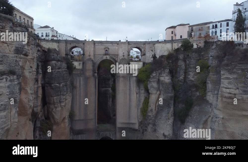 Central arch Stock Videos & Footage - HD and 4K Video Clips - Alamy