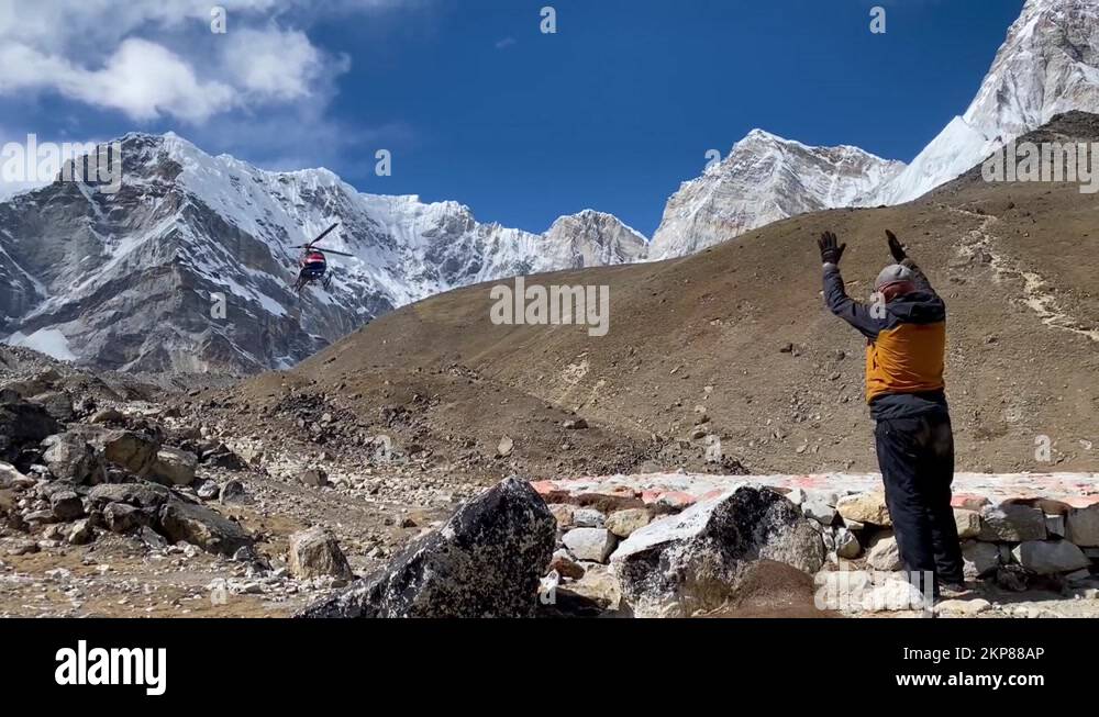 Gorak shep village Stock Videos & Footage - HD and 4K Video Clips - Alamy