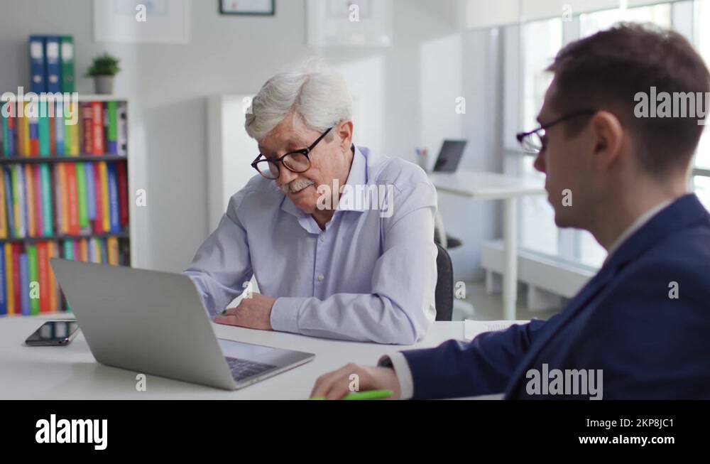 Client education Stock Videos & Footage - HD and 4K Video Clips - Alamy