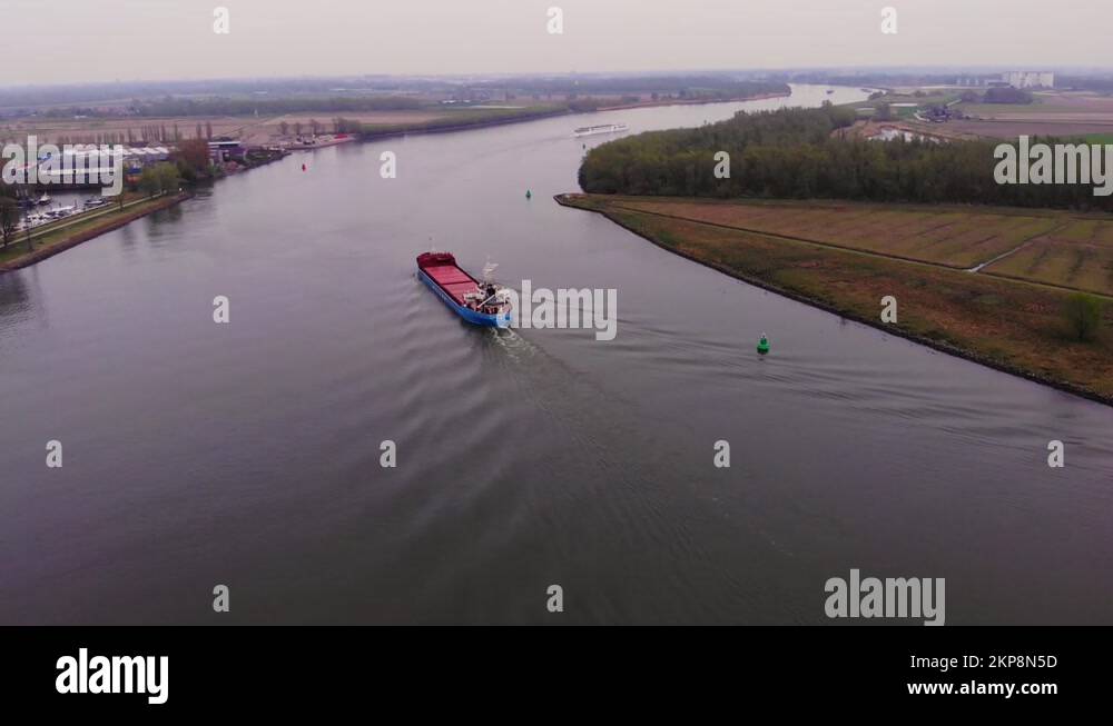 Ship birds eye Stock Videos & Footage - HD and 4K Video Clips - Alamy