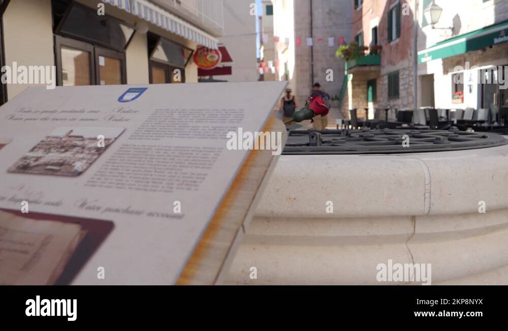 Medieval rose Stock Videos & Footage - HD and 4K Video Clips - Alamy