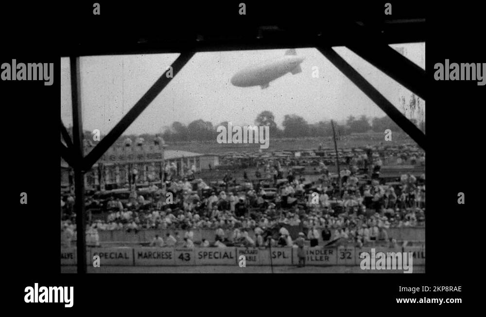 Blimp race track Stock Videos & Footage - HD and 4K Video Clips - Alamy