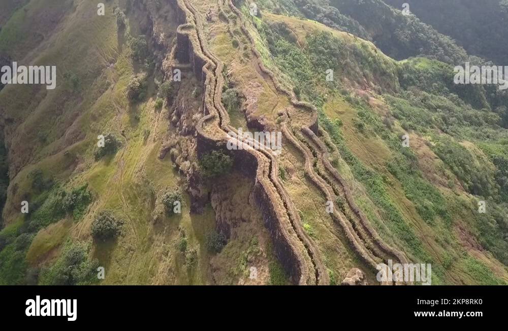 Overgrown Zunjar Machi in Torna Fort, medieval hill fort in India Stock ...