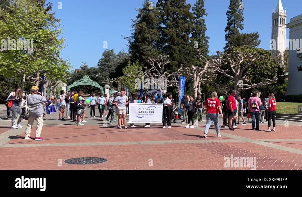 Berkeley campus Stock Videos & Footage - HD and 4K Video Clips - Alamy
