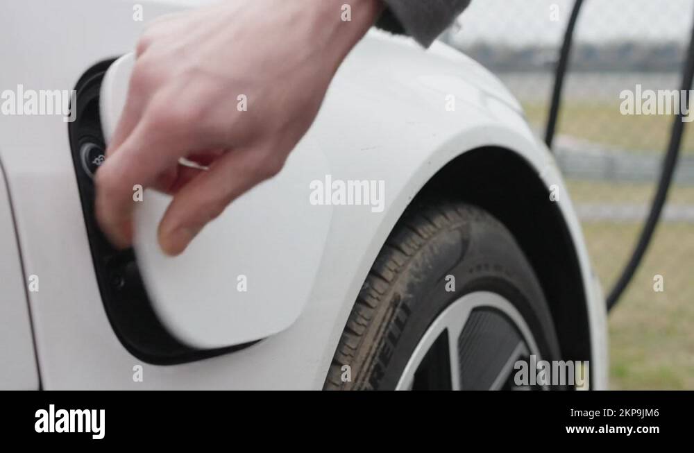 Efficient electromobility Stock Videos & Footage - HD and 4K Video ...