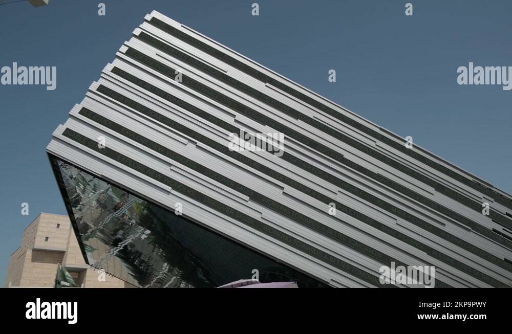 Discovery pavilion Stock Videos & Footage - HD and 4K Video Clips - Alamy