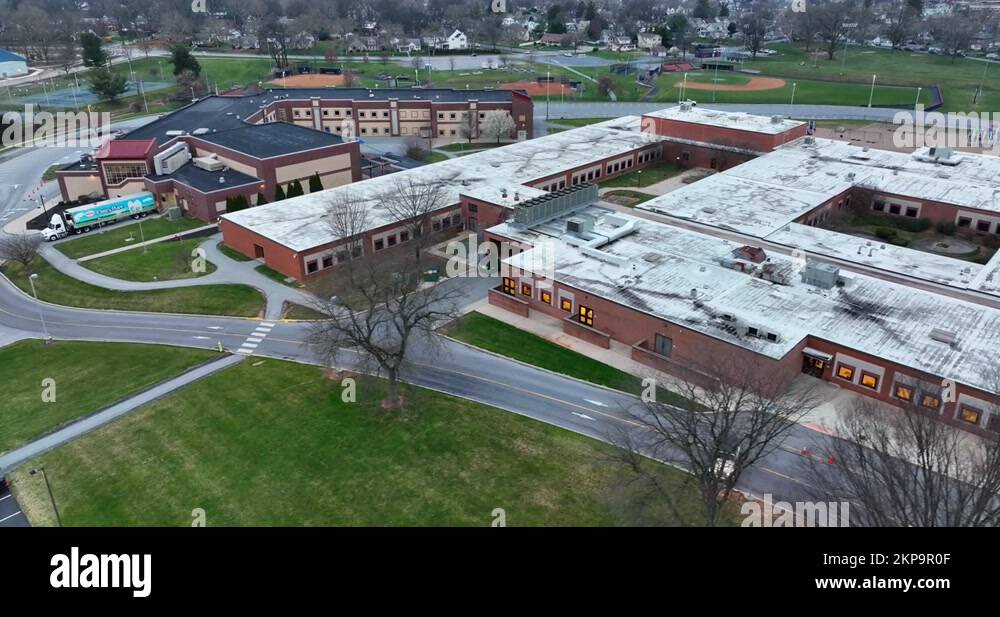 Elementary school campus Stock Videos & Footage - HD and 4K Video Clips ...