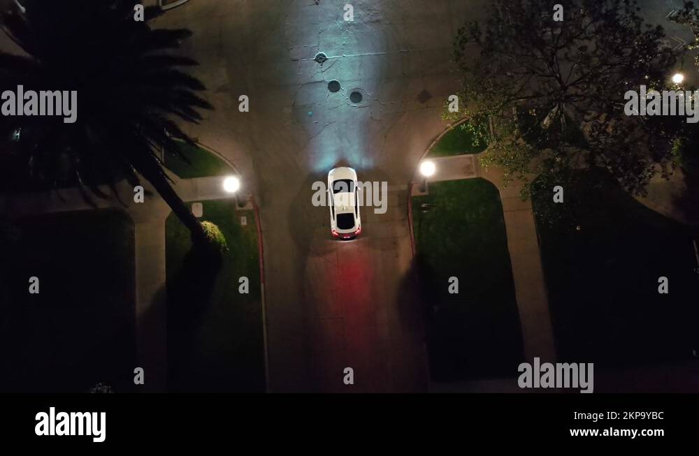 Car stopped at stop sign Stock Videos & Footage - HD and 4K Video Clips ...