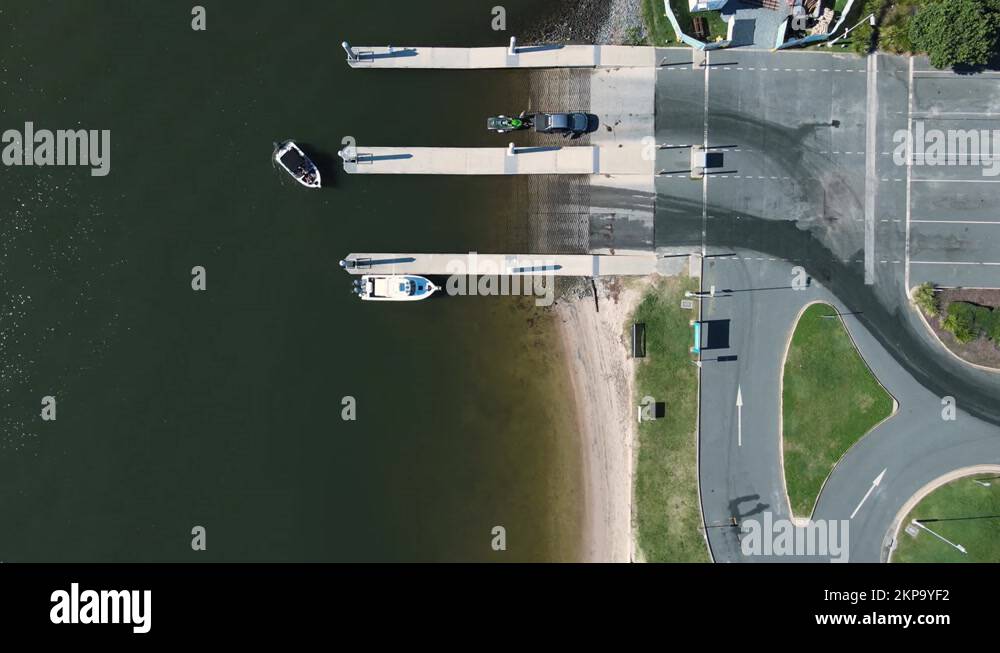 Slowly moving vessel Stock Videos & Footage - HD and 4K Video Clips - Alamy