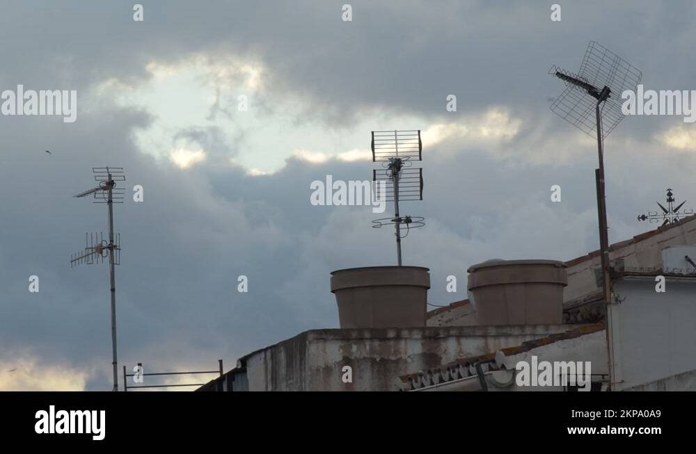 Uhf antennas Stock Videos & Footage - HD and 4K Video Clips - Alamy