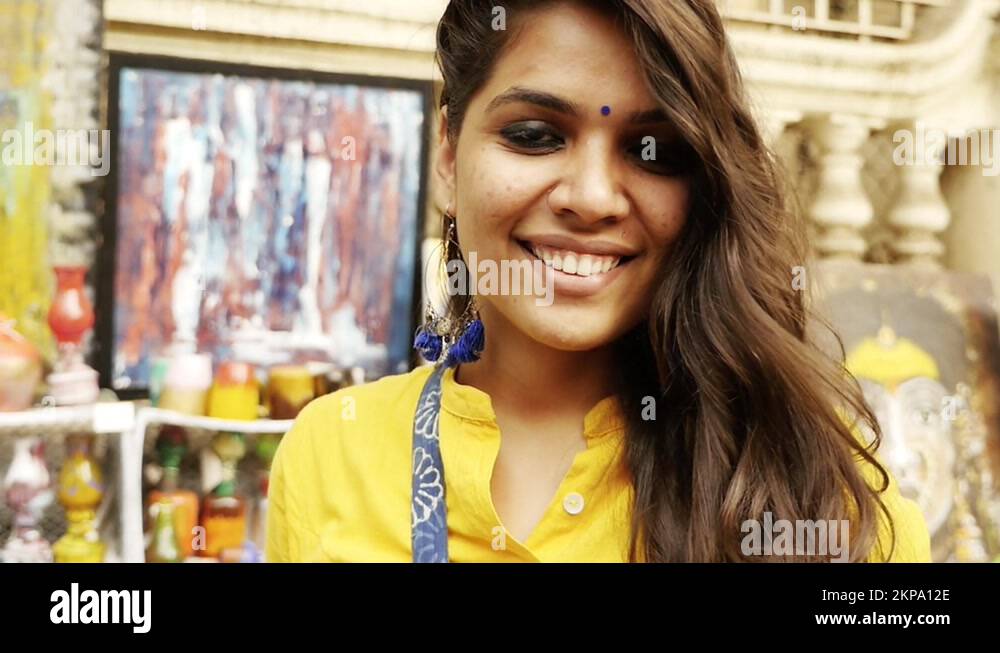 Woman bombay mumbai maharashtra Stock Videos & Footage - HD and 4K ...