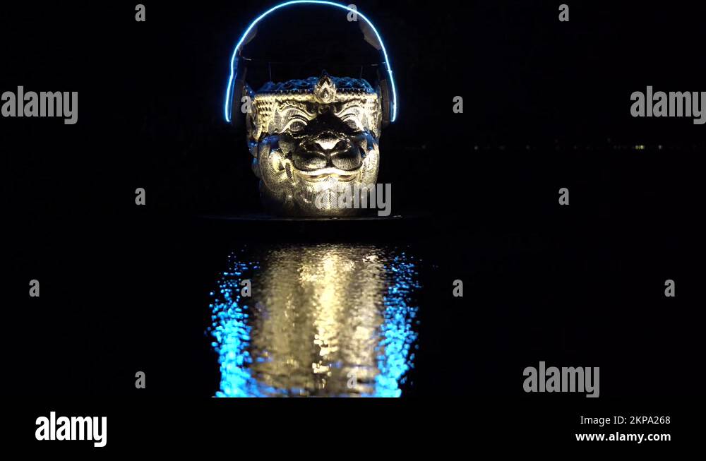 WOOBAR DJ Booth Floating Head With Party Lights At Pool Deck Of Hotel ...