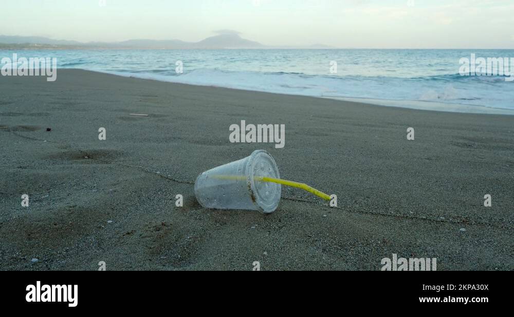 Plastic straw beach Stock Videos & Footage - HD and 4K Video Clips - Alamy