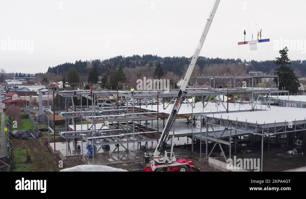 Topping structure Stock Videos & Footage - HD and 4K Video Clips - Alamy