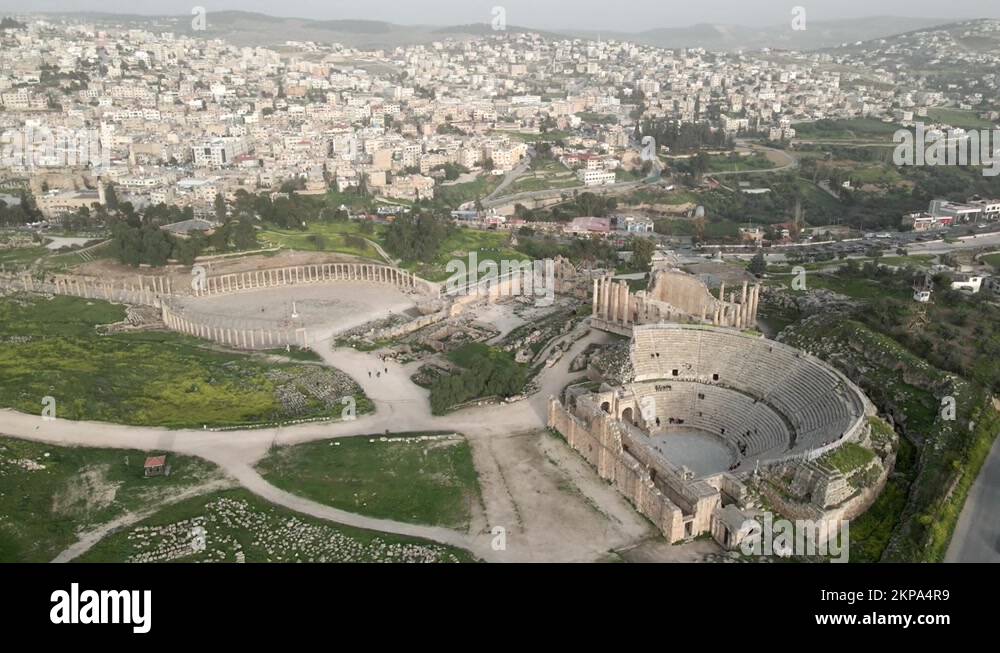 Jerash amphitheater Stock Videos & Footage - HD and 4K Video Clips - Alamy