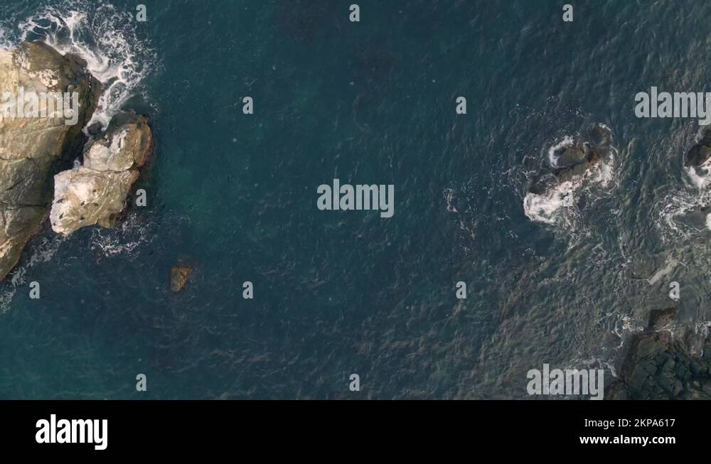 Sea top down view Stock Videos & Footage - HD and 4K Video Clips - Alamy