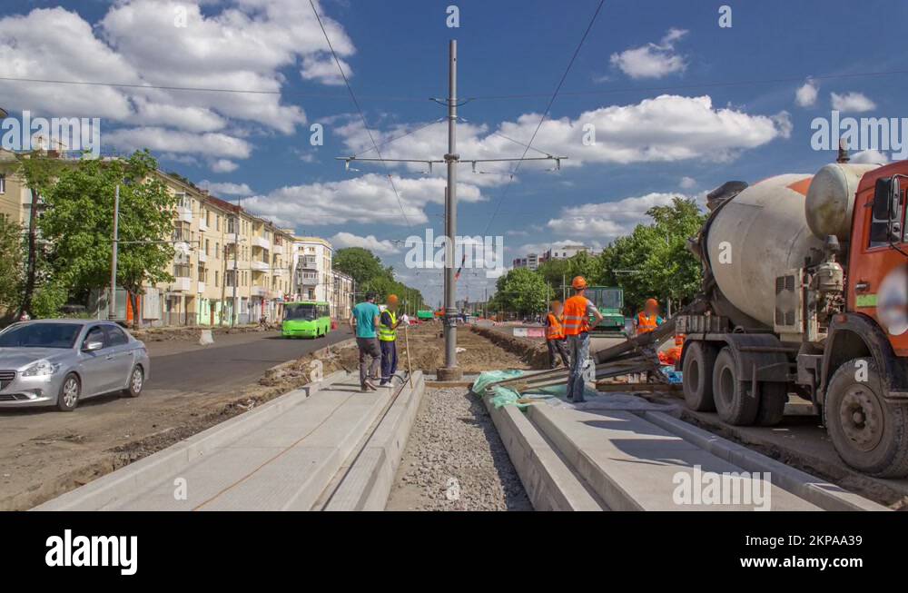 Between plates Stock Videos & Footage - HD and 4K Video Clips - Alamy