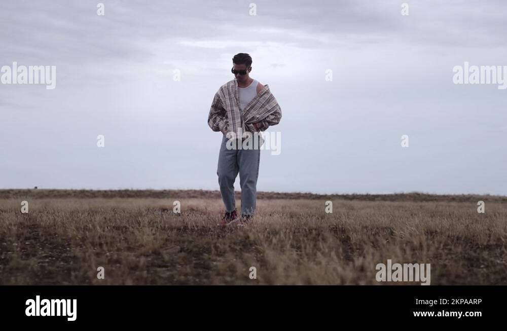 Lost model Stock Videos & Footage - HD and 4K Video Clips - Alamy