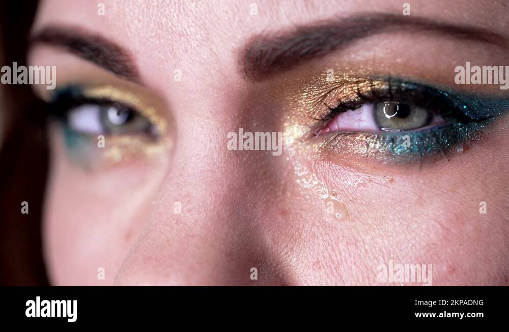 Tears running down face Stock Videos & Footage - HD and 4K Video Clips ...