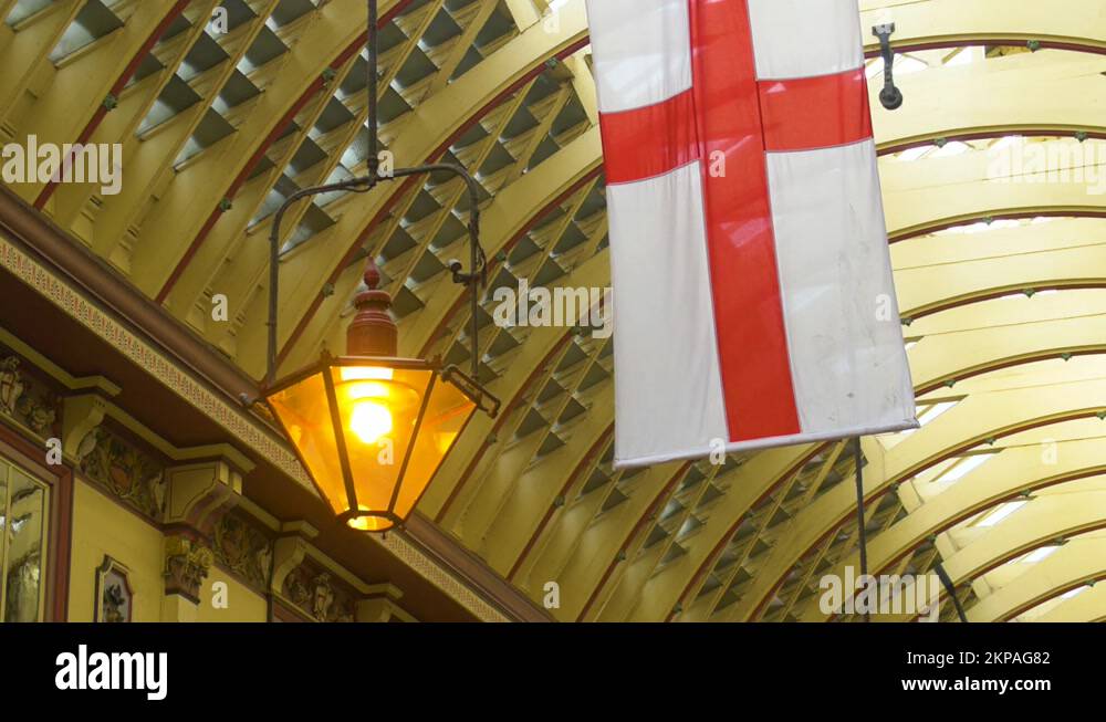 Flag city of london Stock Videos & Footage - HD and 4K Video Clips - Alamy