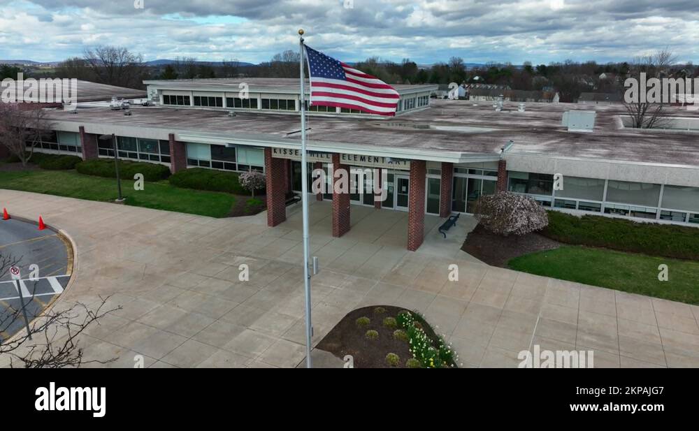 Elementary school building usa Stock Videos & Footage - HD and 4K Video ...