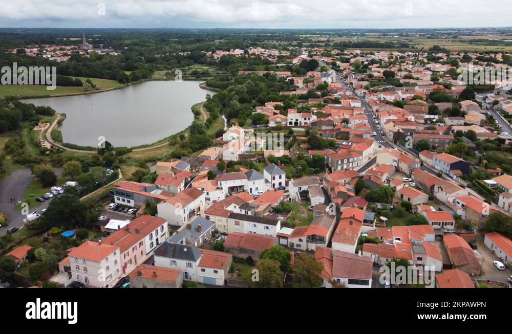 Talmont village Stock Videos & Footage - HD and 4K Video Clips - Alamy